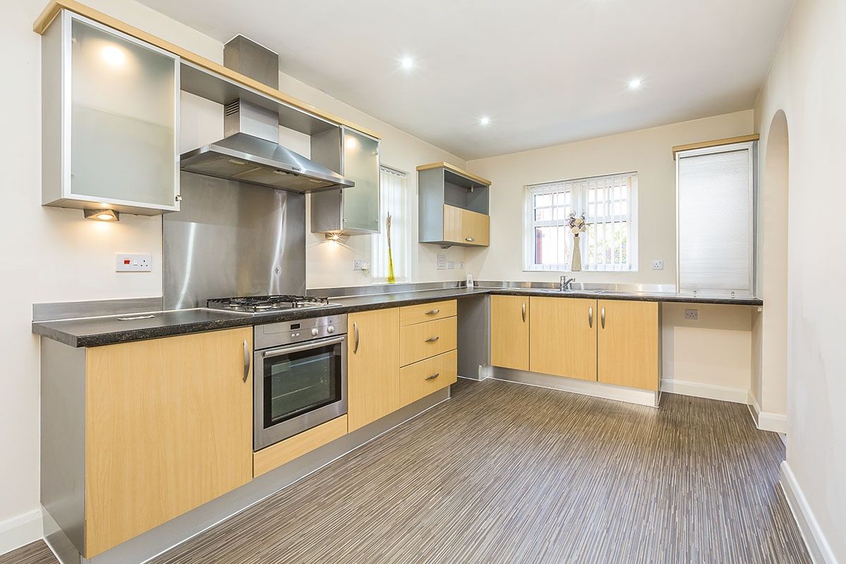 Free property report 1, Trevore Drive, Standish, Wigan, WN1 2TT - Chimnie