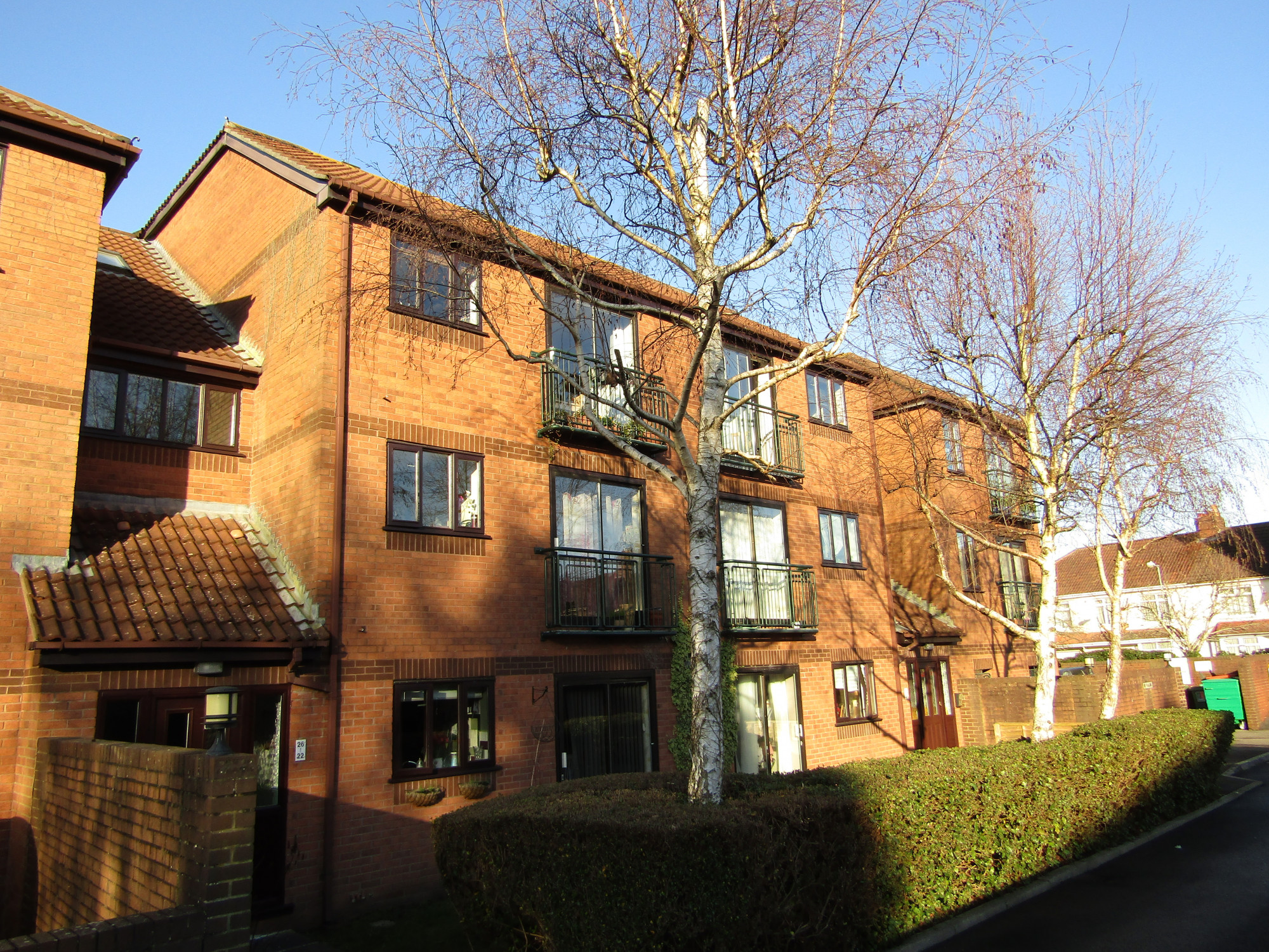 Free property report Flat 22, Beechmount Court, Beechmount Grove ...