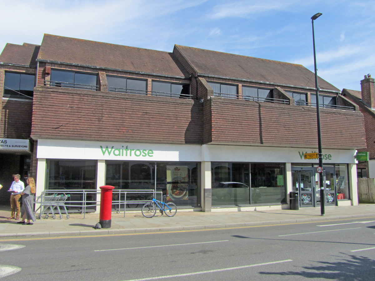 Photos of 96-98, High Street, Uckfield TN22 - 59658246 - Zoopla