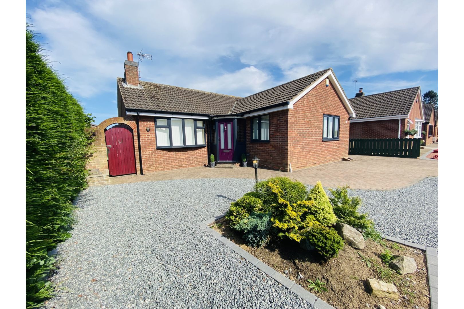 Free property report 10, Rise Close, Long Riston, Hull, HU11 5JE - Chimnie