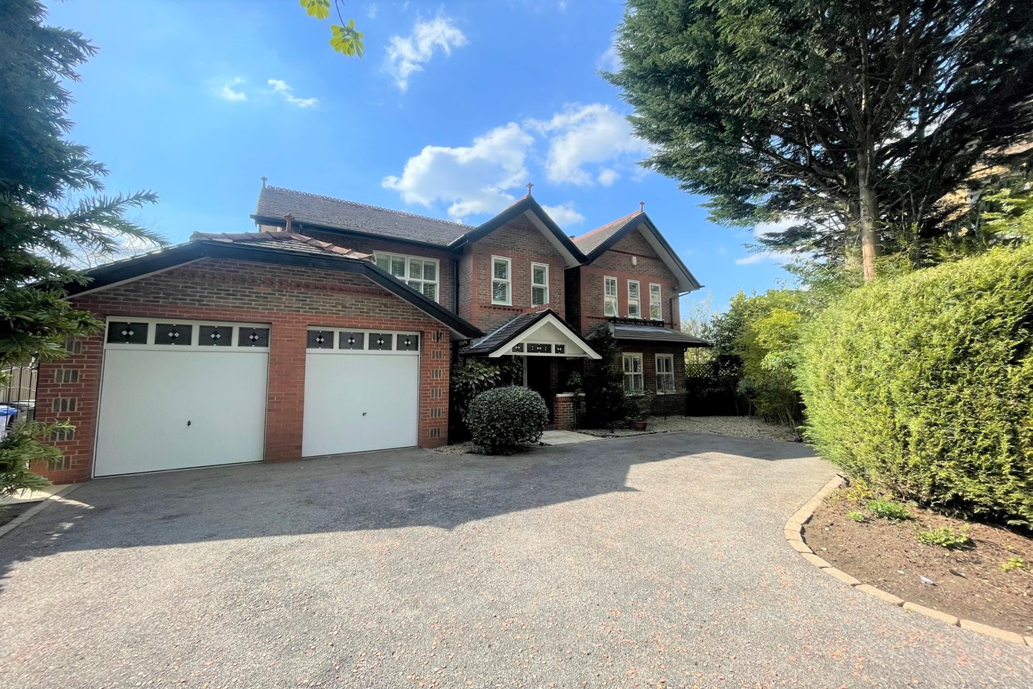 Free property report 8, South Downs Road, Hale, Altrincham, WA14 3HU ...