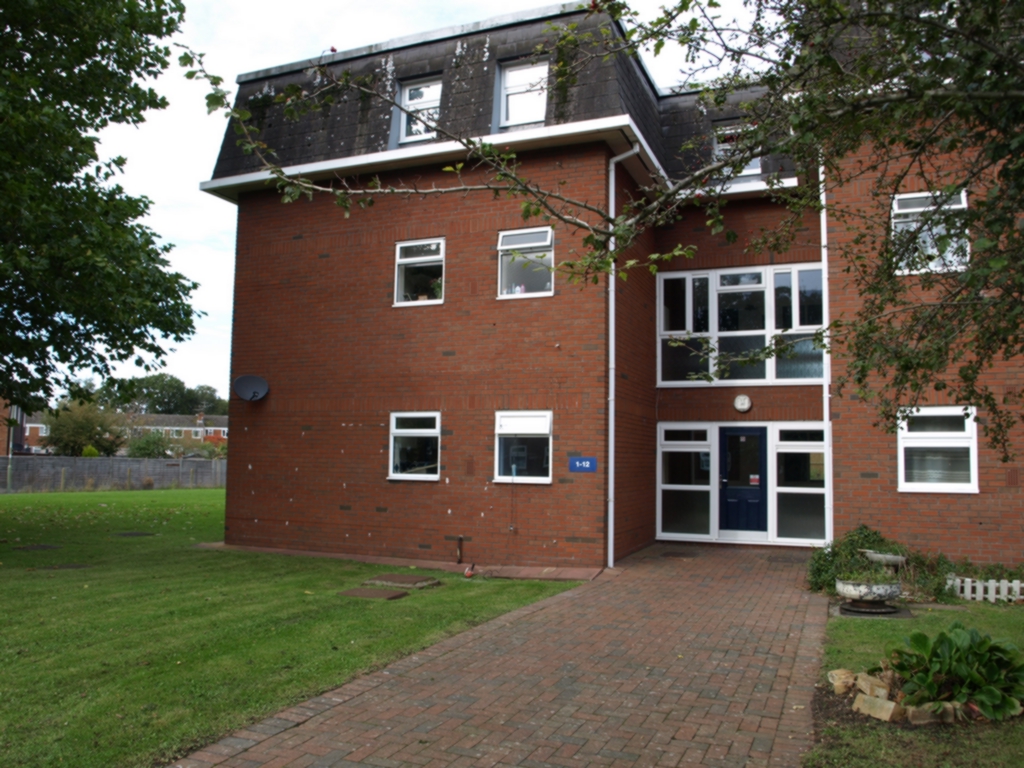 Free property report 1 Bartons Way, Farnborough, GU14 9LL - Chimnie