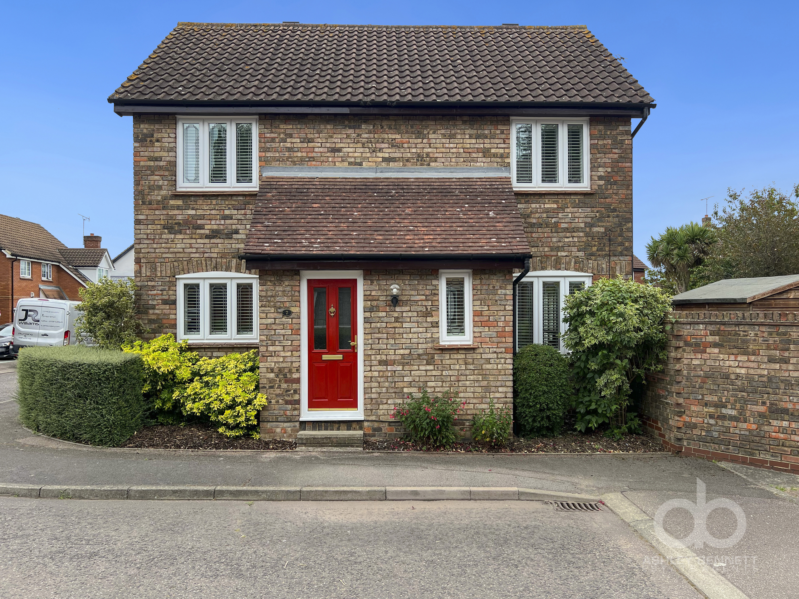 Free property report 7, Northfields, Grays, RM17 5TN - Chimnie