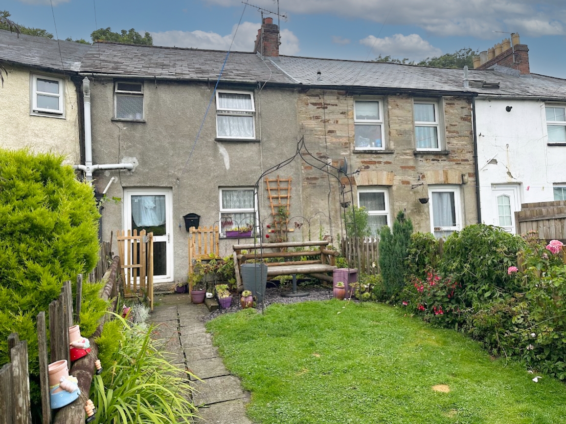 Free property report 42, Pool Street, Bodmin, PL31 2HB - Chimnie