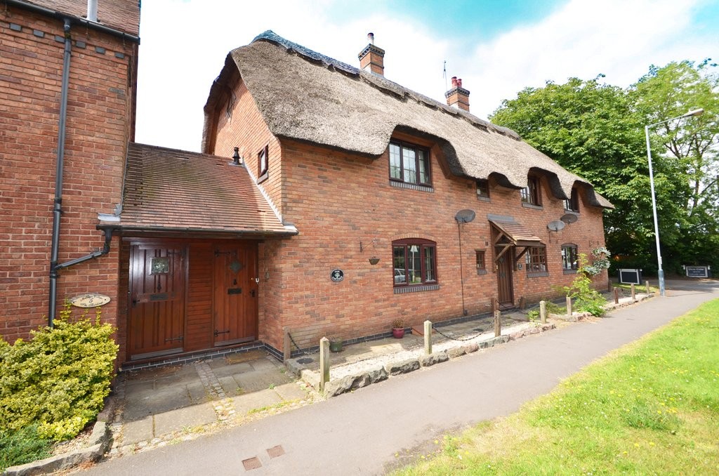 Free property report 6, The Thatchings, Rugby Road, Dunchurch, Rugby ...