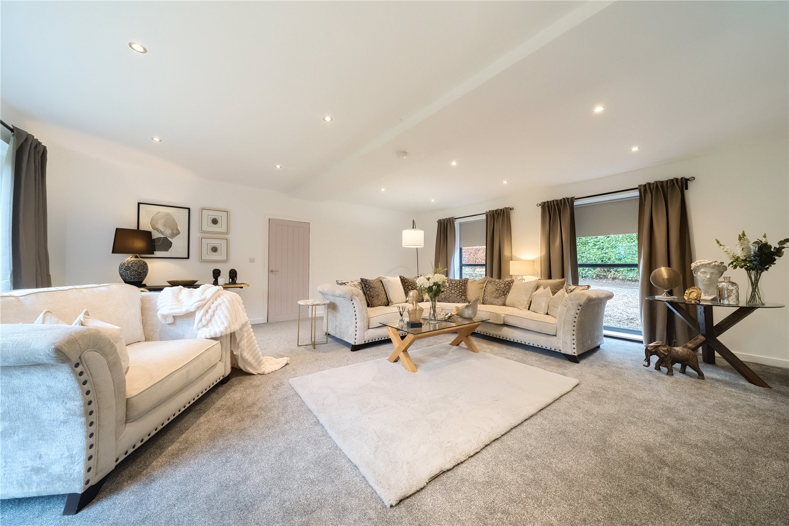 Free property report 1, Hellwood Lane, Scarcroft, Leeds, LS14 3BP - Chimnie