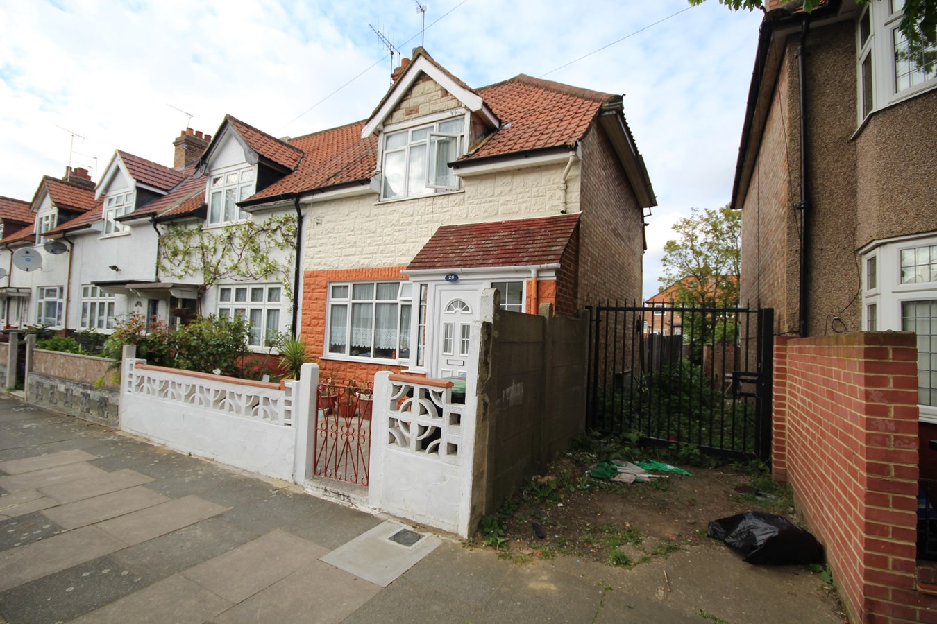 Free Property Report 26 St Alphege Road London N9 8bx Chimnie