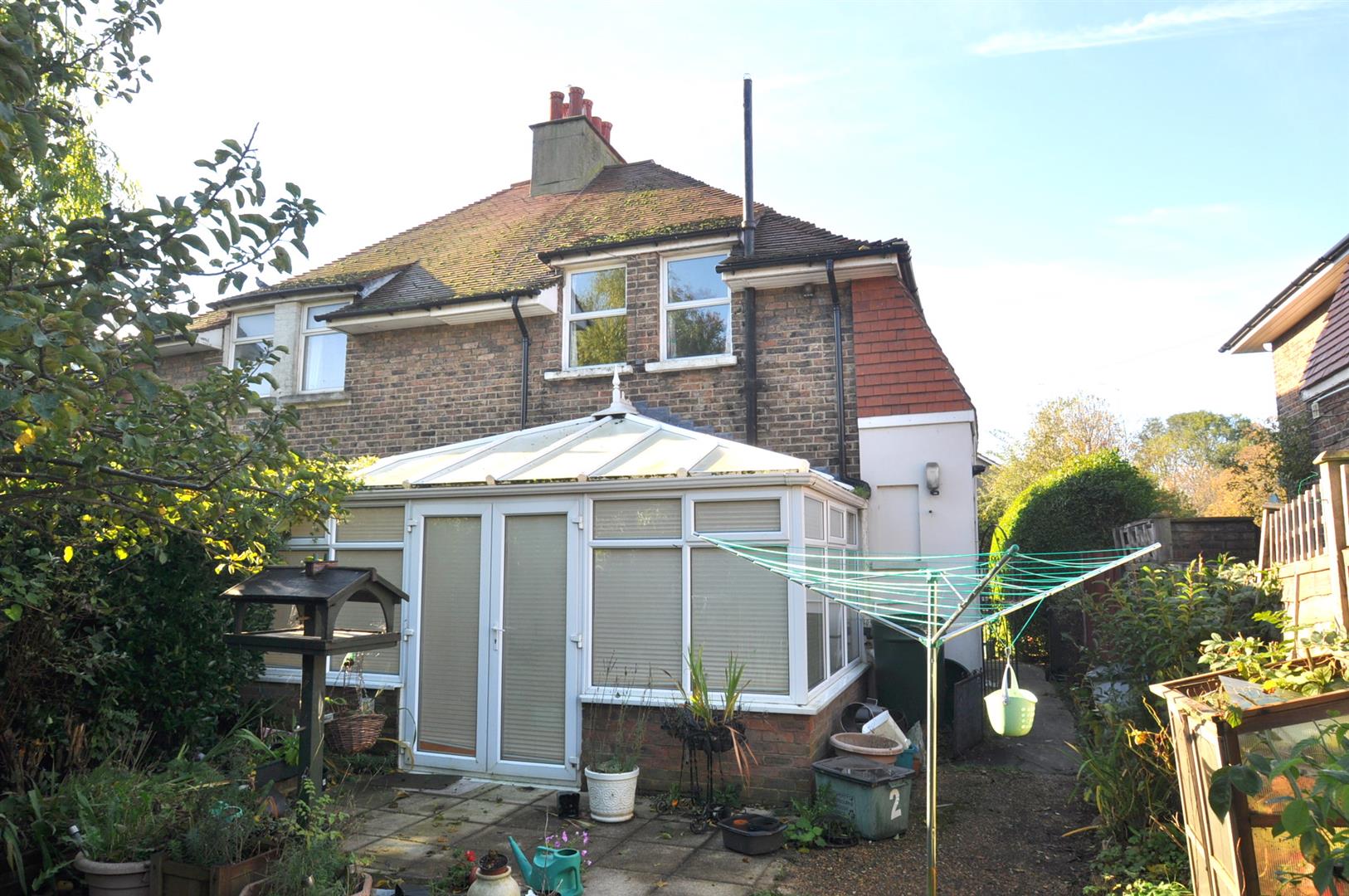Free property report 22 Roselands Avenue, Eastbourne, BN22 8NX - Chimnie