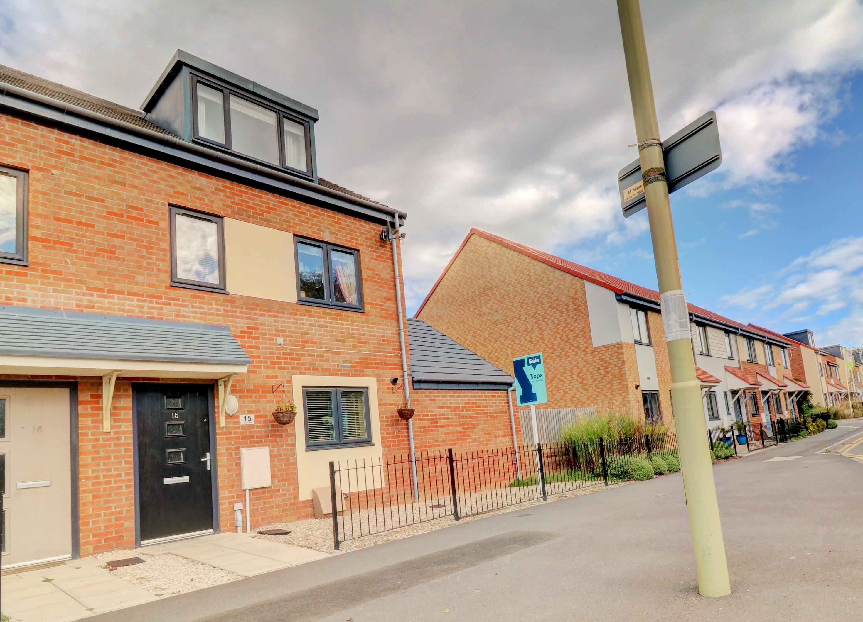 Free property report 15, Lyons Way, South Shields, NE33 5EL - Chimnie