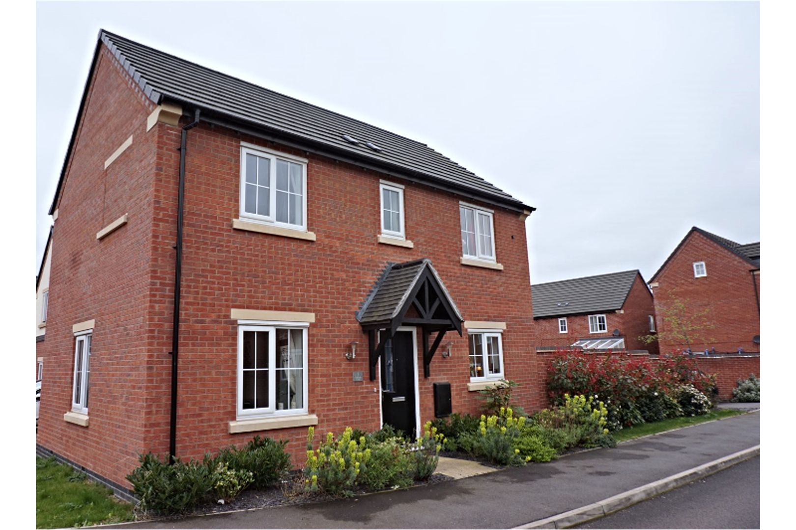 Free property report 3 Eatough Close, Syston, LE7 2DP - Chimnie