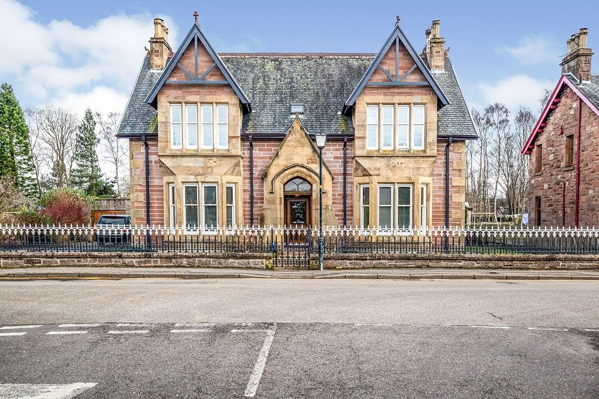 Free property report 8, Achany Road, Dingwall, IV15 9JB - Chimnie