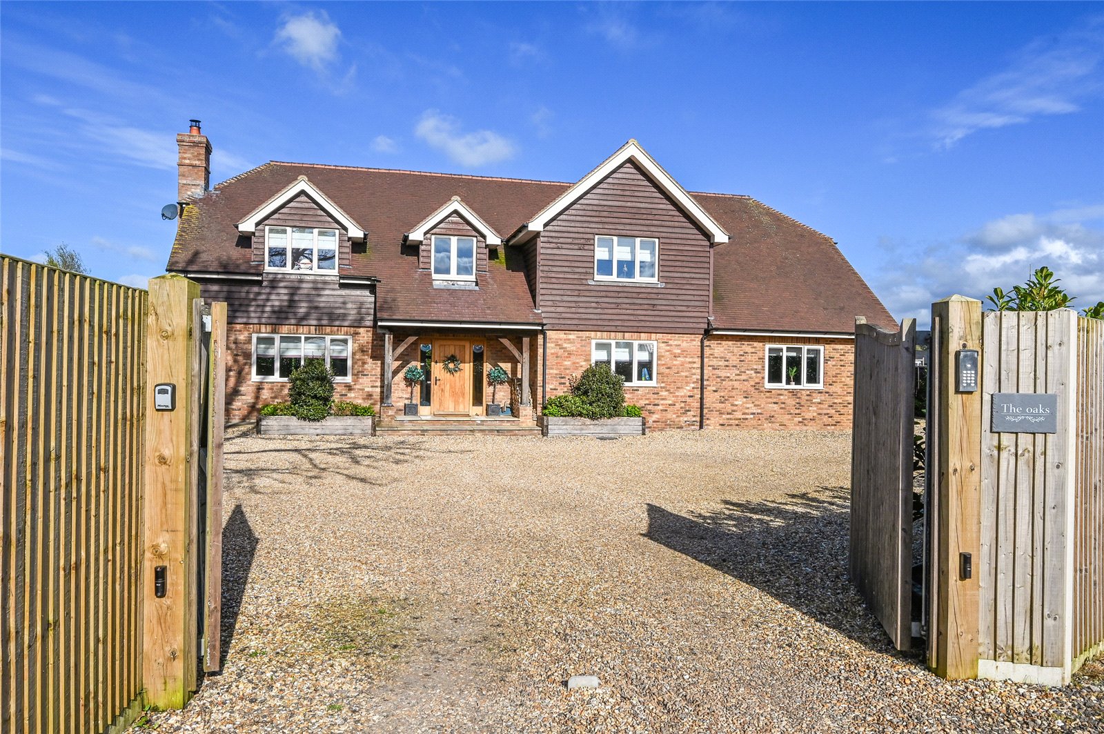 Free property report The Oaks, Eastergate Lane, Eastergate, Chichester ...