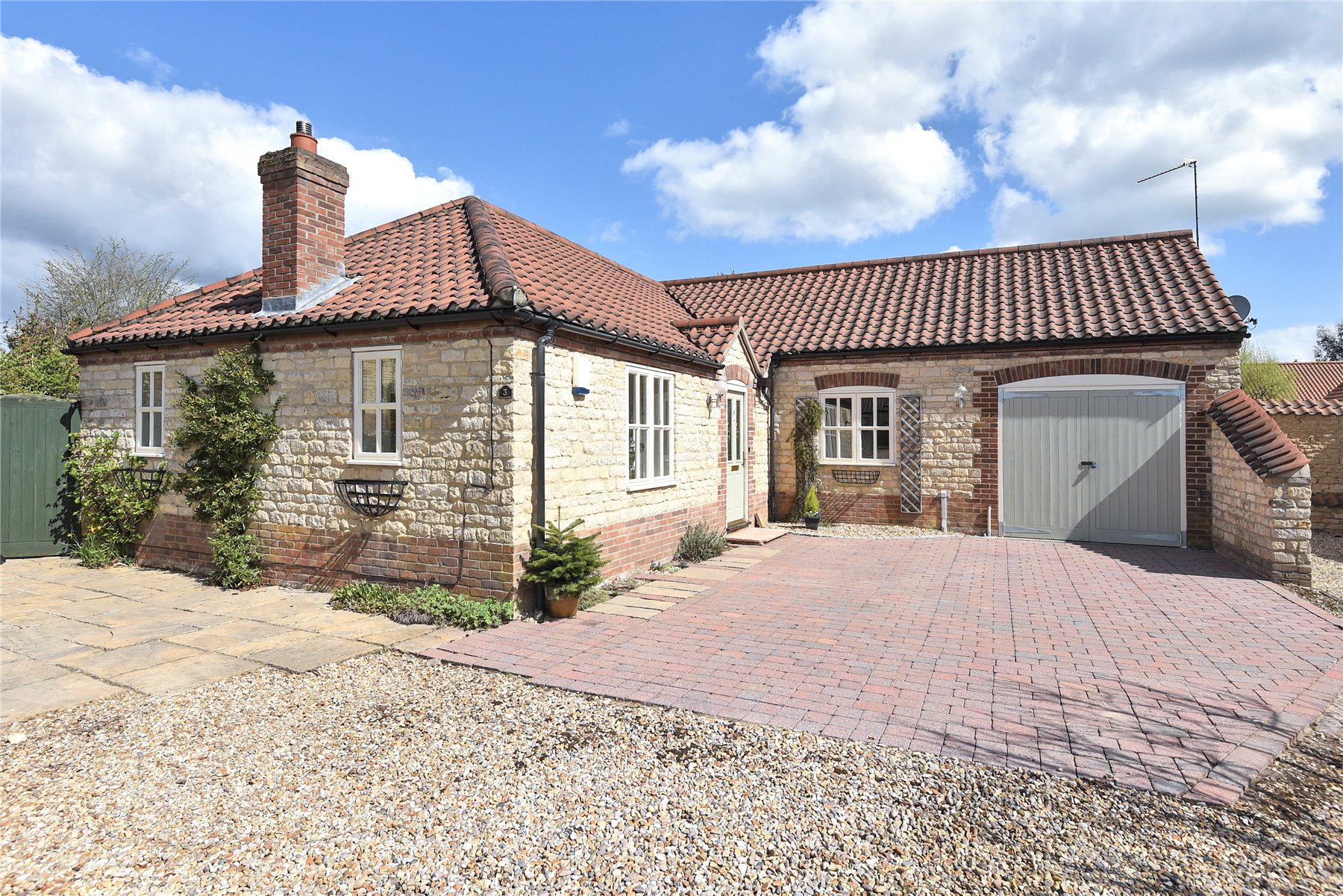 Free property report 3, The Granaries, Scopwick, Lincoln, LN4 3NJ - Chimnie