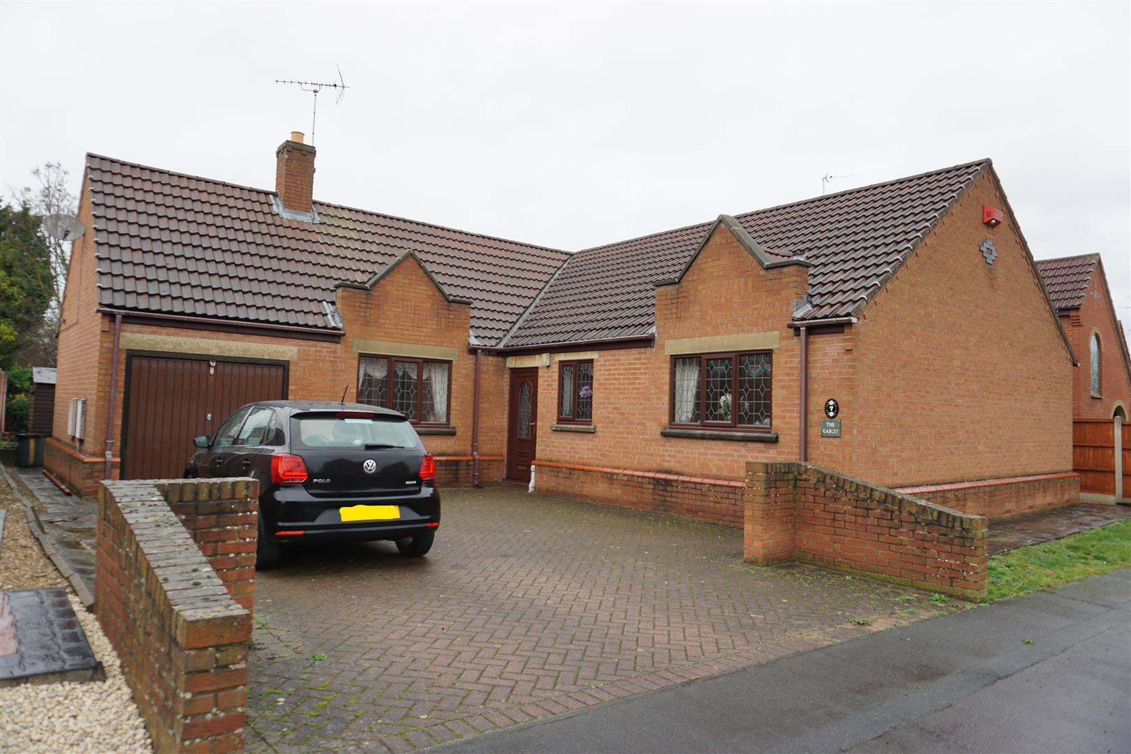 Free property report 7, Farm Court, Adwick-le-street, Doncaster, DN6 ...