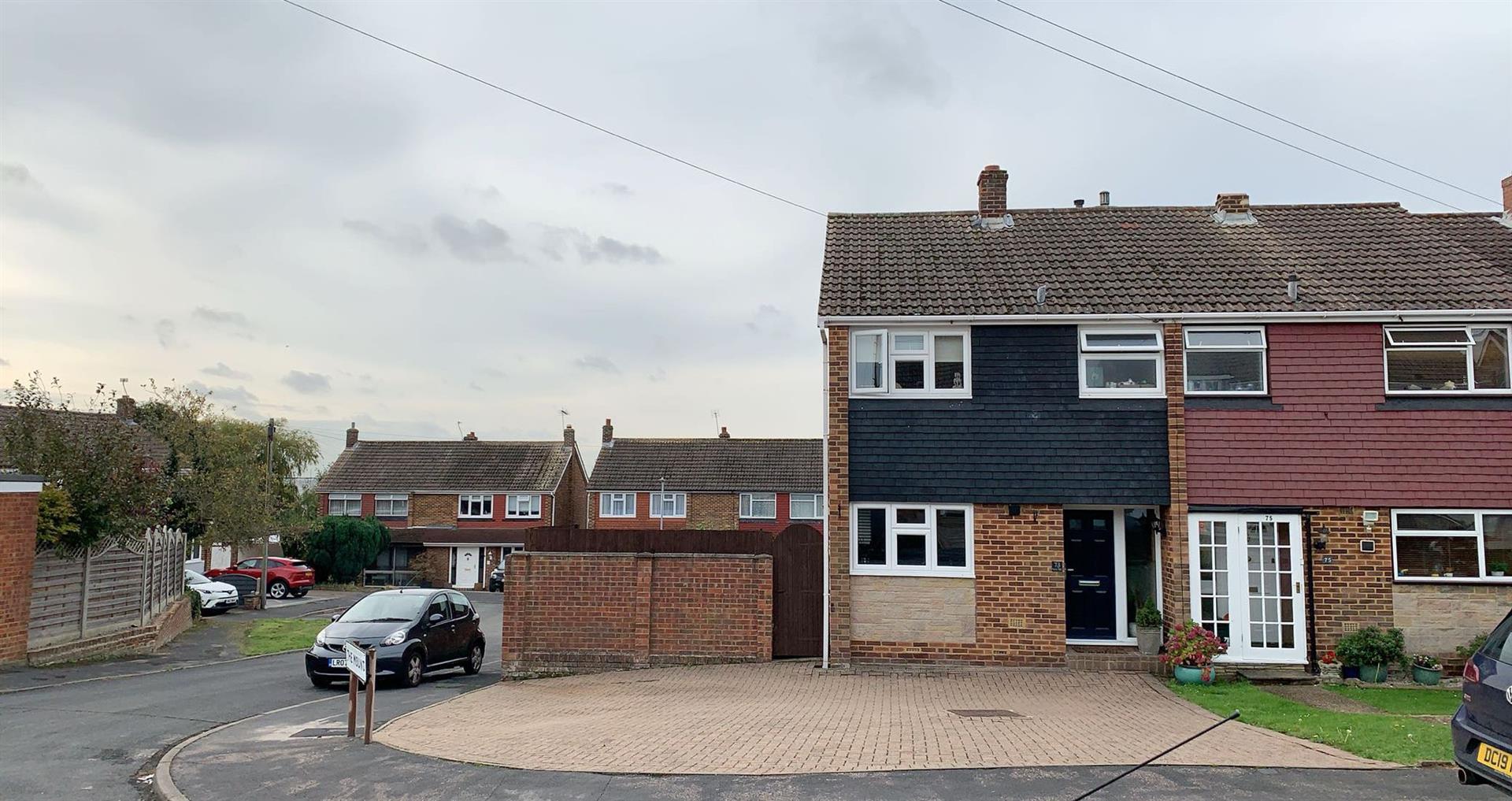 Free property report 73 Pear Tree Walk, Cheshunt, EN7 6RE - Chimnie