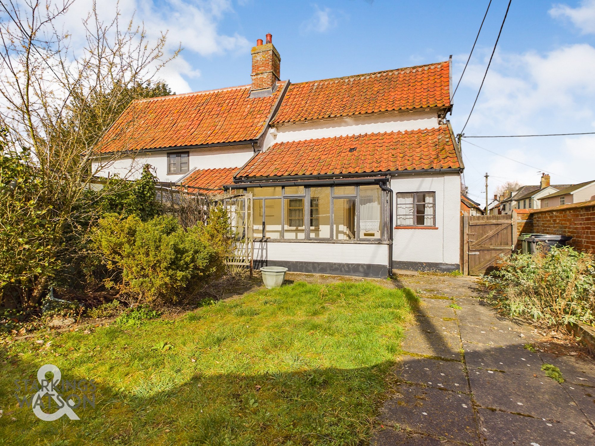 Free property report East Bank, Ipswich Road, Dickleburgh, IP21 4NJ ...