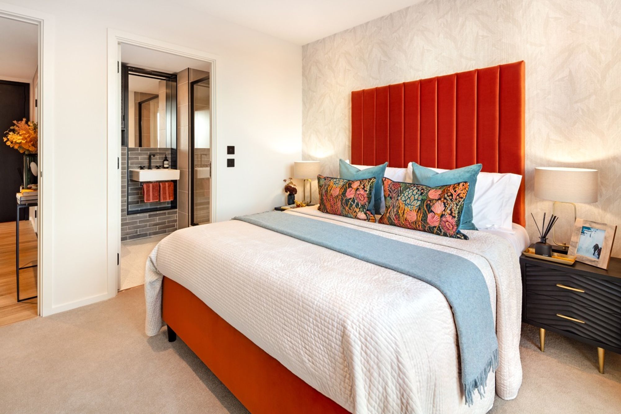 Free property report Flat 22, East Thames House, 129, Leven Road ...