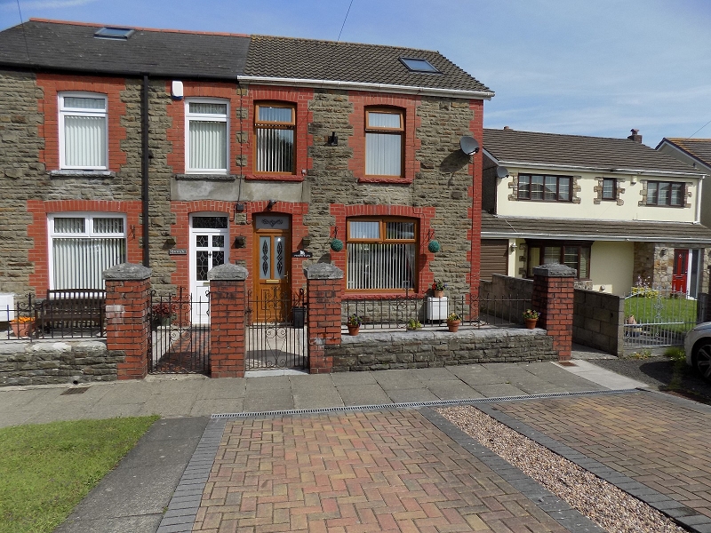 Free property report Preswylfa, Morse Row, Bryncethin, Bridgend, CF32 ...