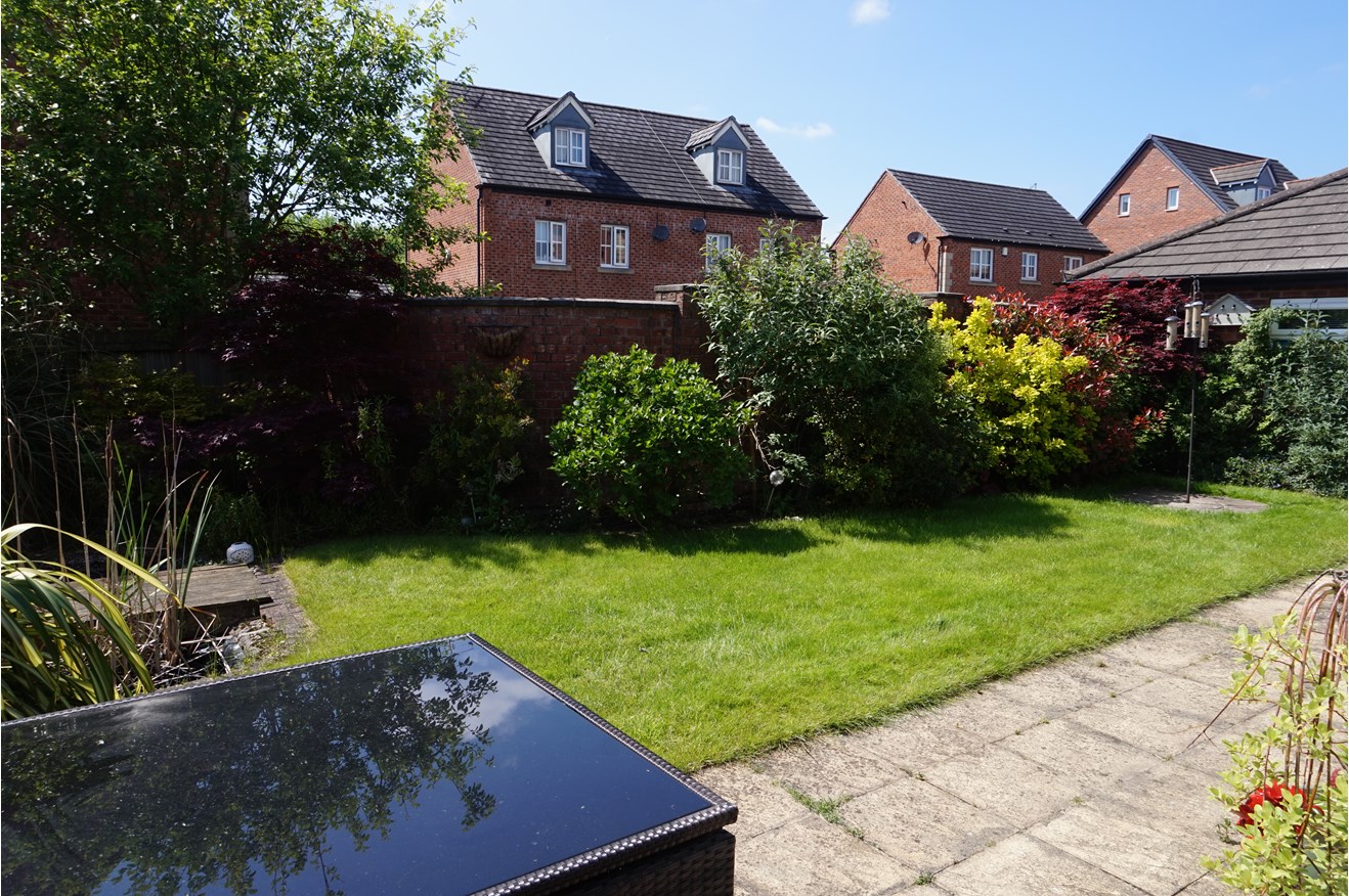 Free property report 1 Wet Earth Green, Swinton, M27 8AL - Chimnie