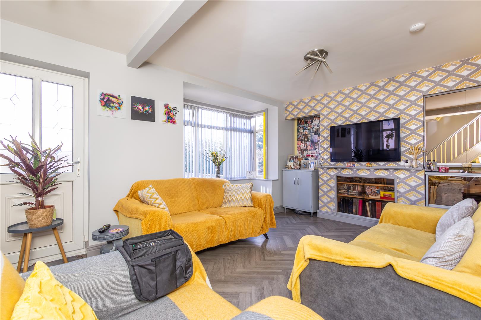 Free property report 12, Abraham Hill, Rothwell, Leeds, LS26 0EQ - Chimnie