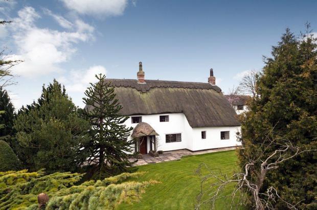 Free property report Smallwood Hey Farmhouse, Smallwood Hey Road ...