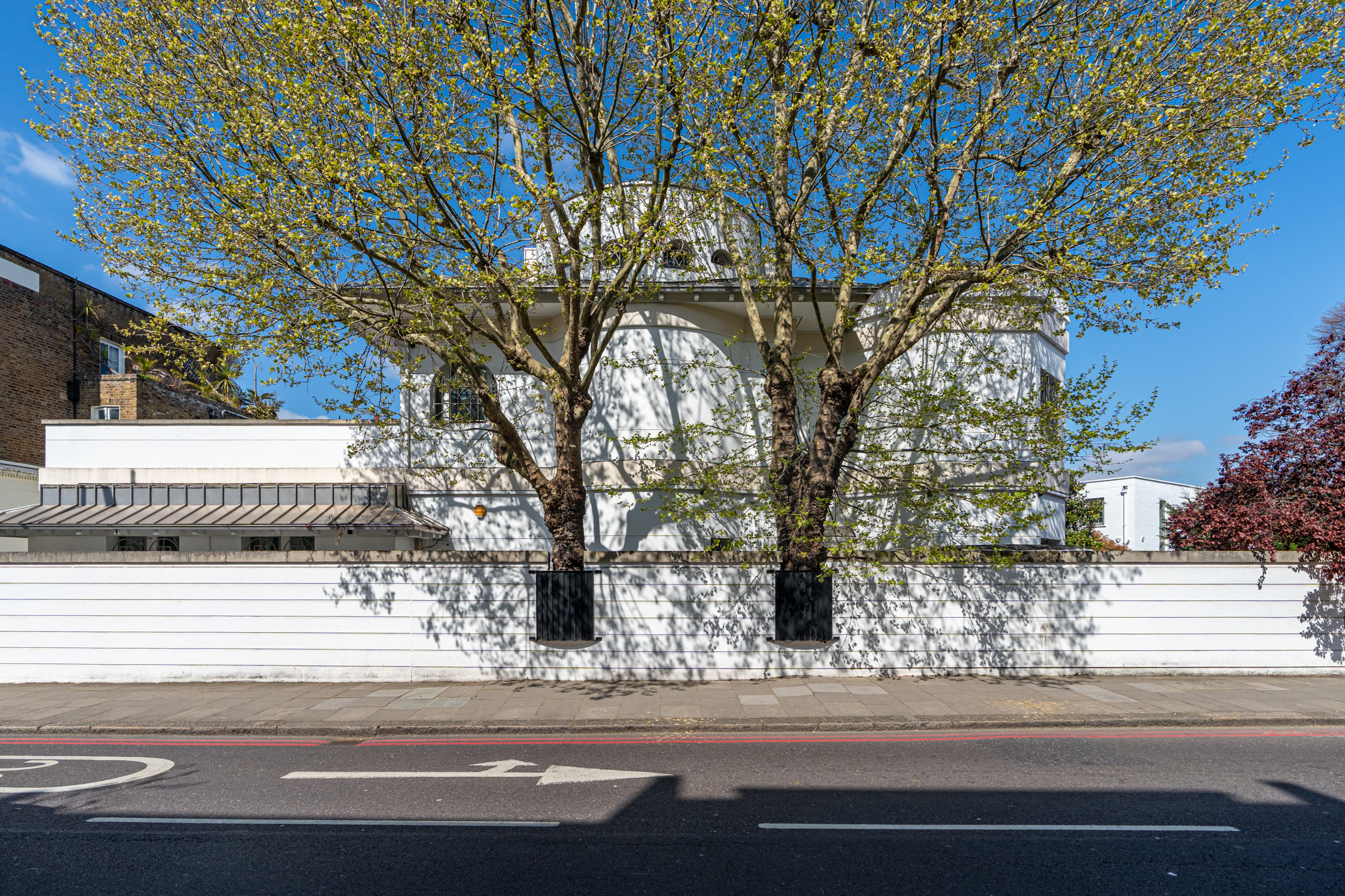 8 bedroom detached house for sale - Million Plus.com The Luxury Marketplace