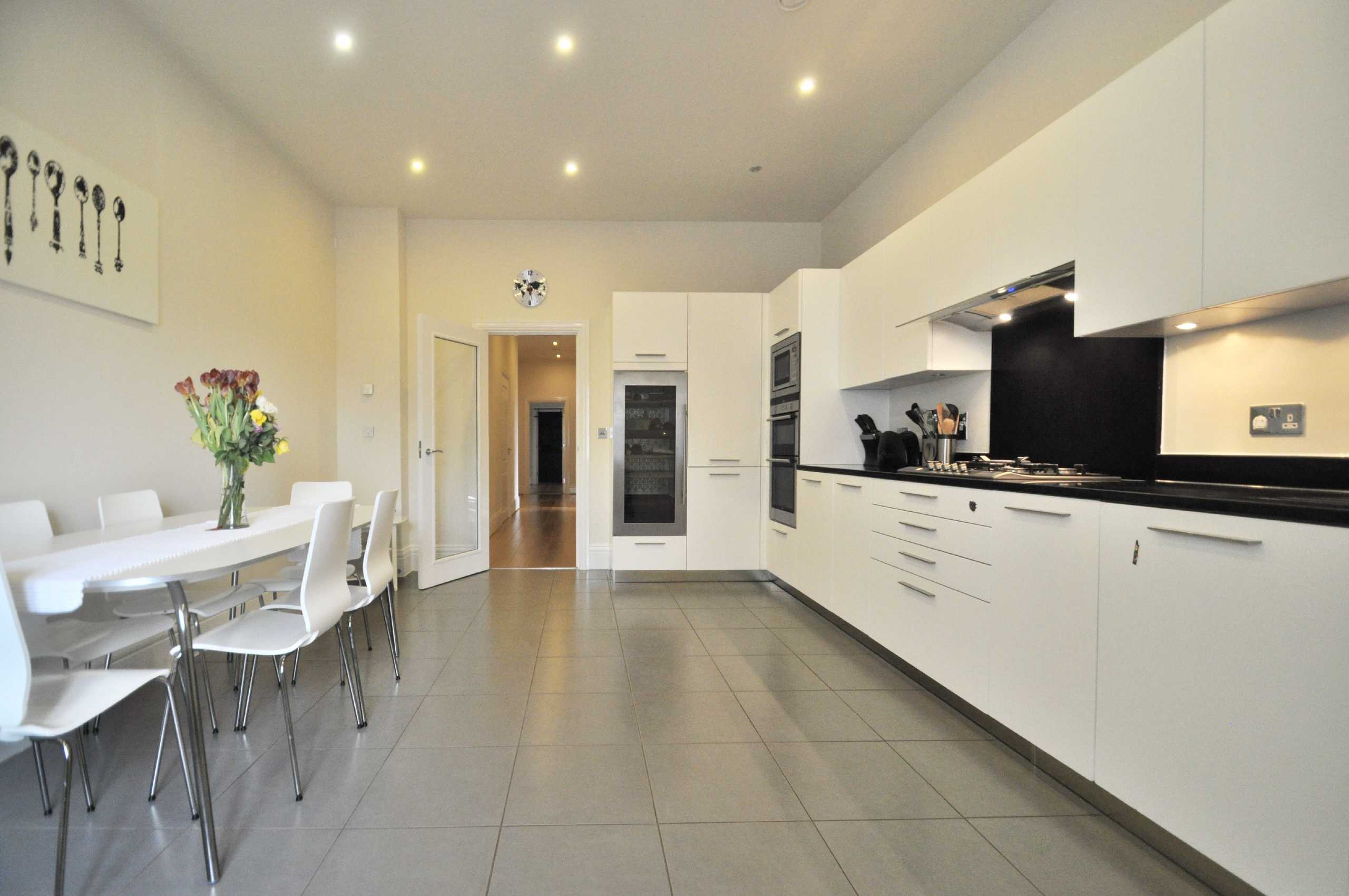 Free property report 7, Newton Park Place, Chislehurst, BR7 5BF - Chimnie