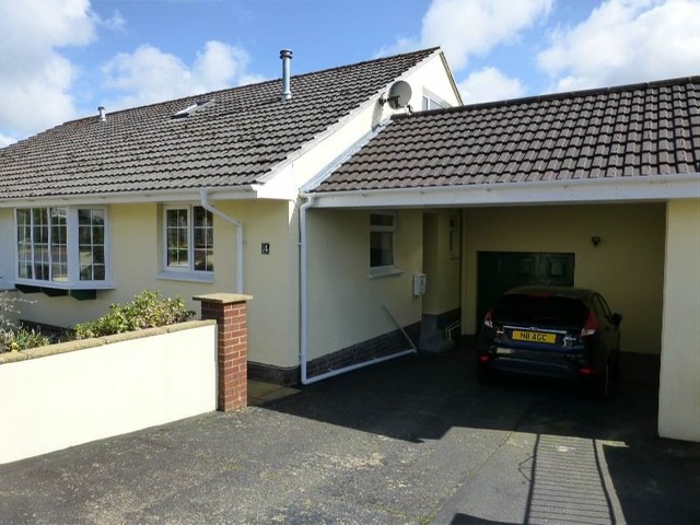 Free property report 4, Linden Gardens, Sticklepath, Barnstaple, EX31 ...