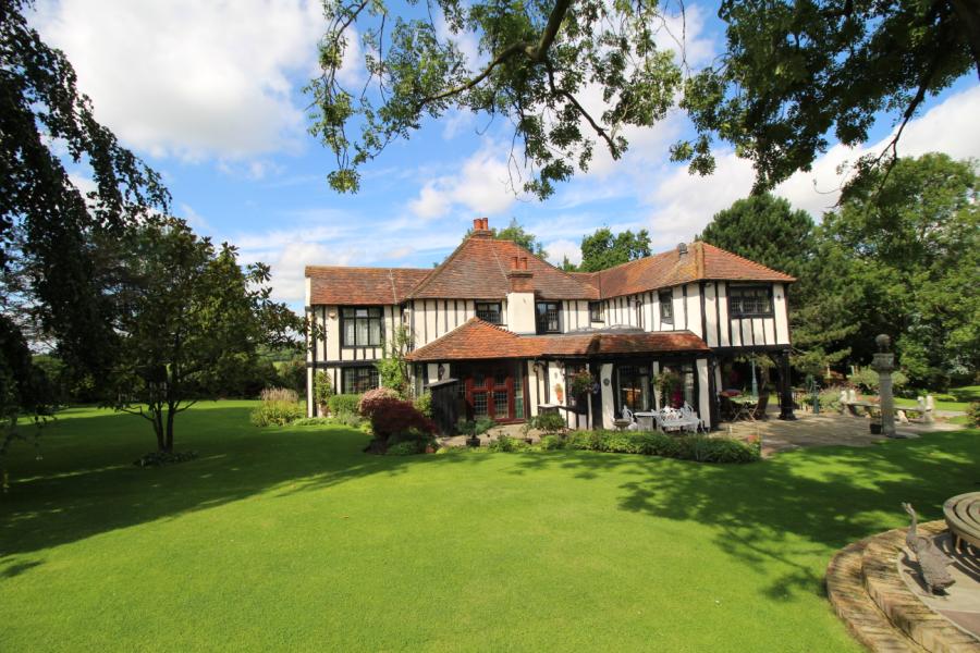 Free property report Frieze Cottage, Coxtie Green Road, South Weald ...