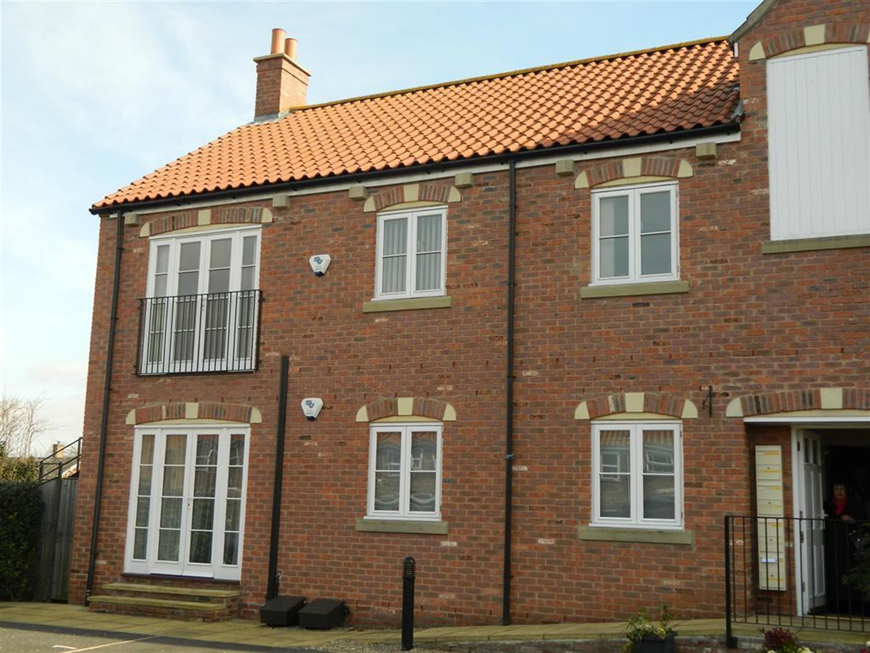 Free property report 10, St. Helens Mews, Howden, Goole, DN14 7GZ - Chimnie