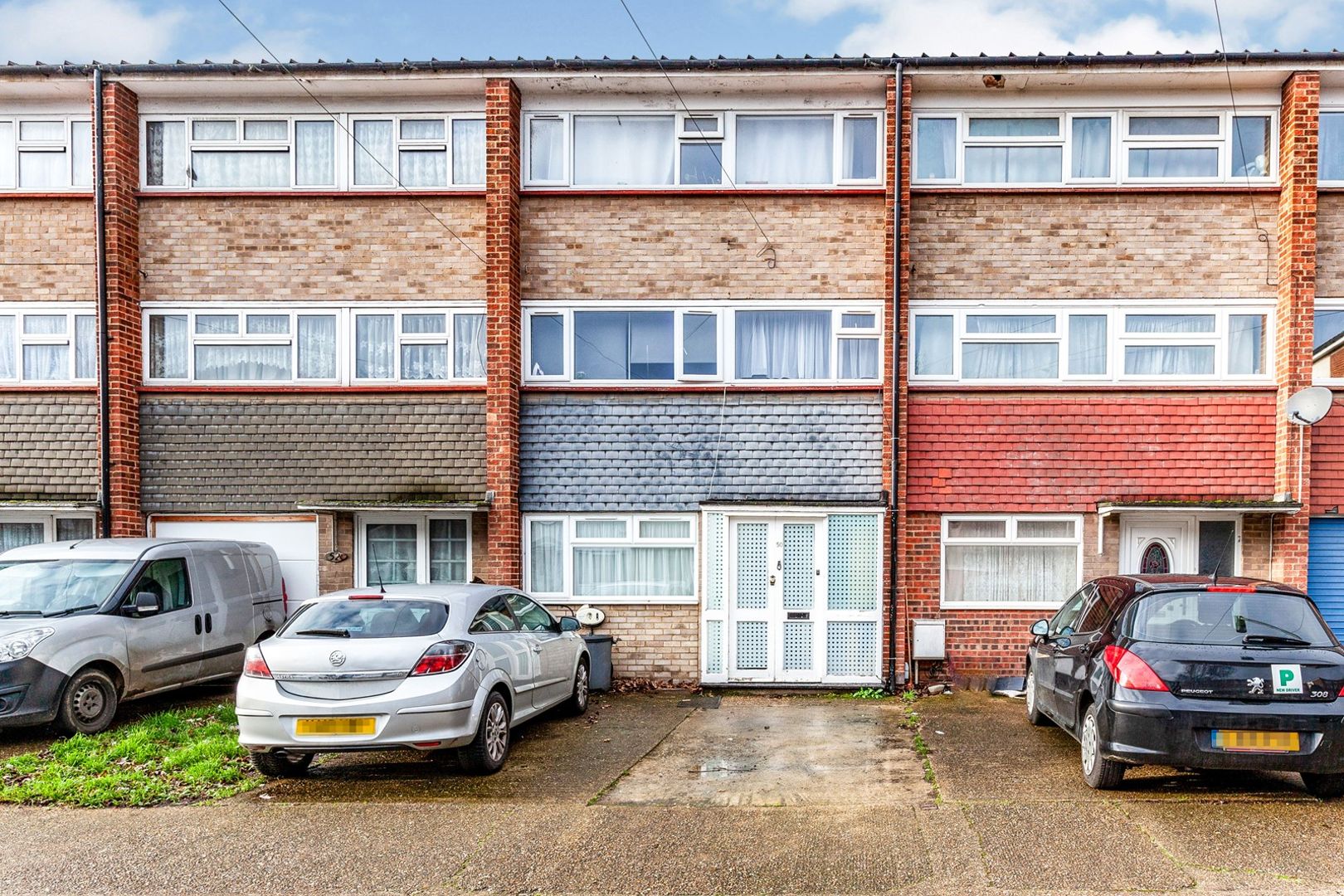 Free property report 50 Byron Way, West Drayton, UB7 9JD - Chimnie