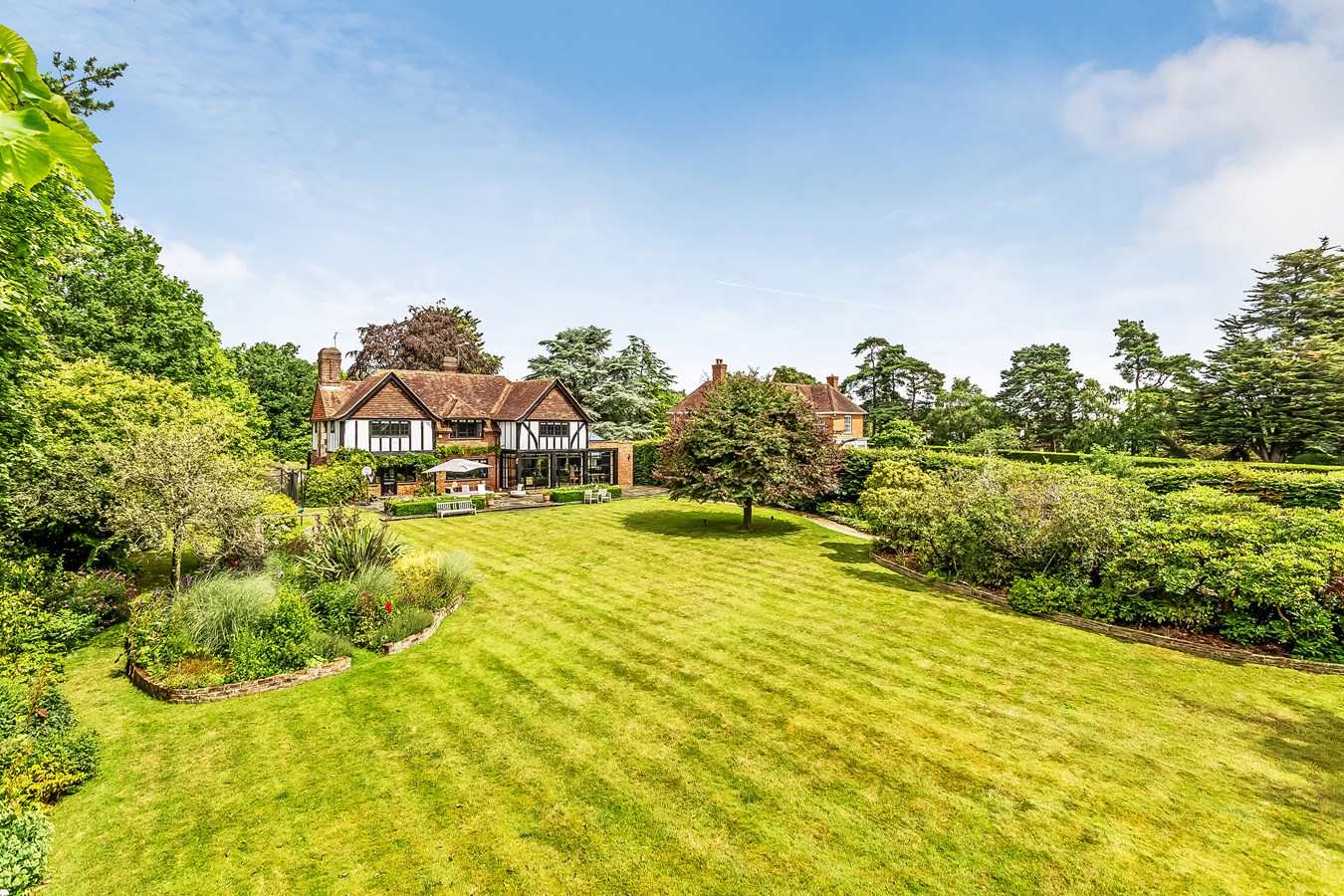 Free property report Watts Hill, Westerham Road, Oxted, RH8 0SW - Chimnie
