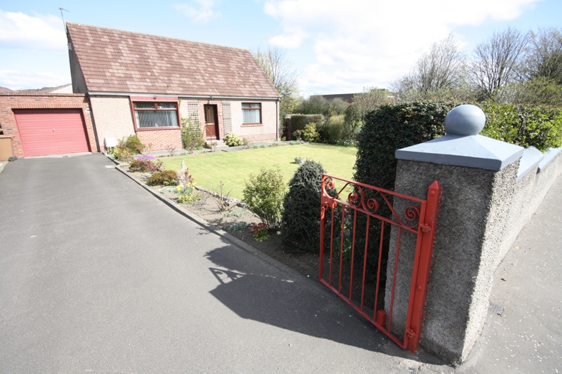 Free property report 145, East Main Street, Broxburn, EH52 5AL - Chimnie