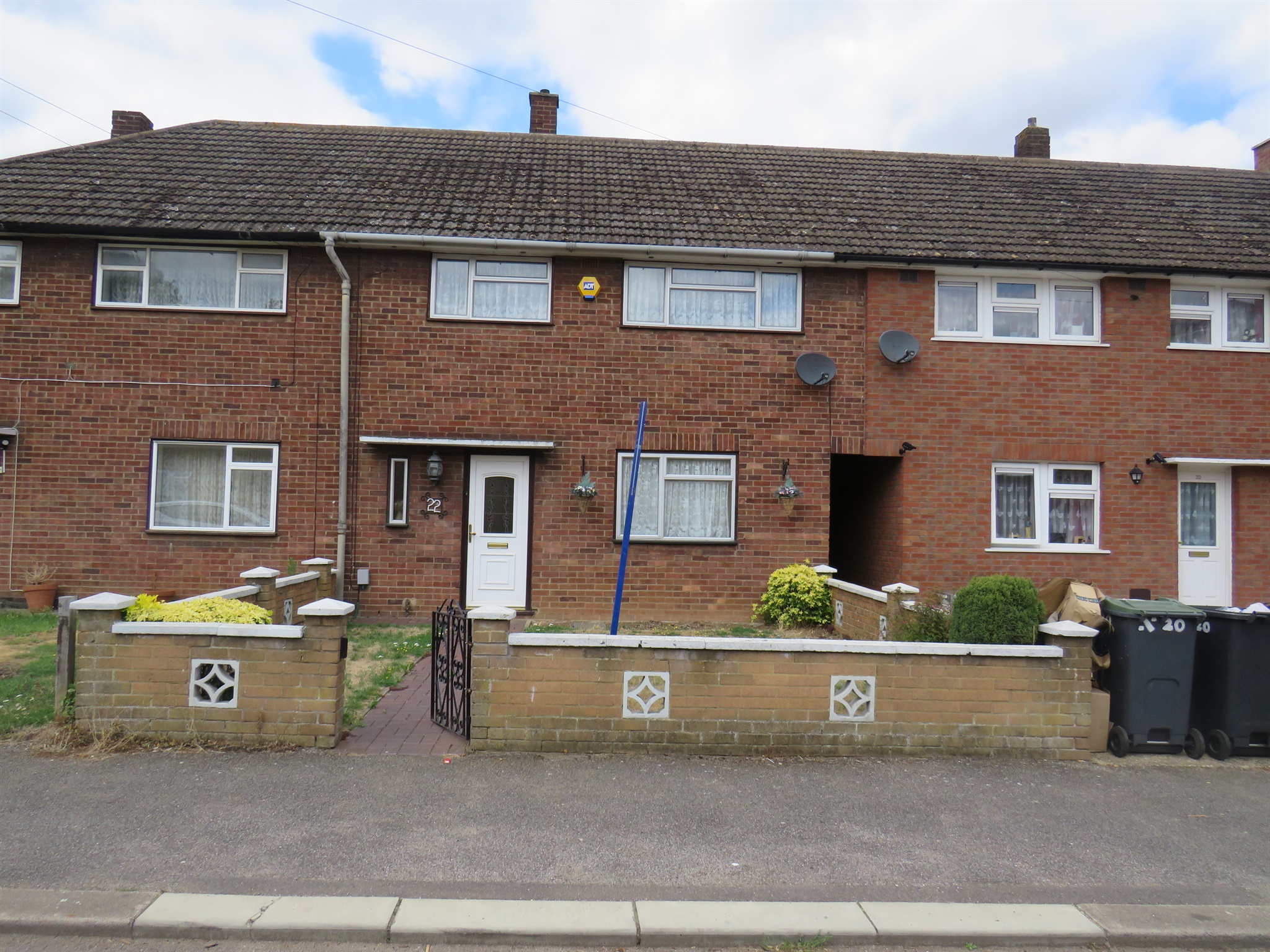Free property report 22 Brickly Road, Luton, LU4 9EU - Chimnie
