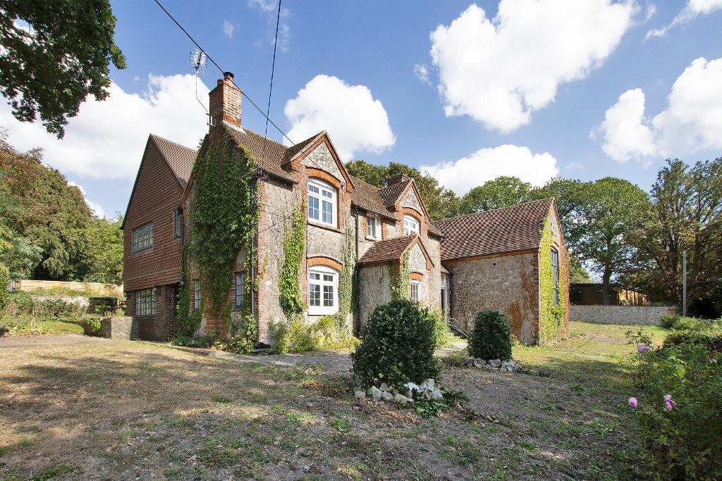 Free property report Eylesden Hall, Chart Road, Chart Sutton, Maidstone ...