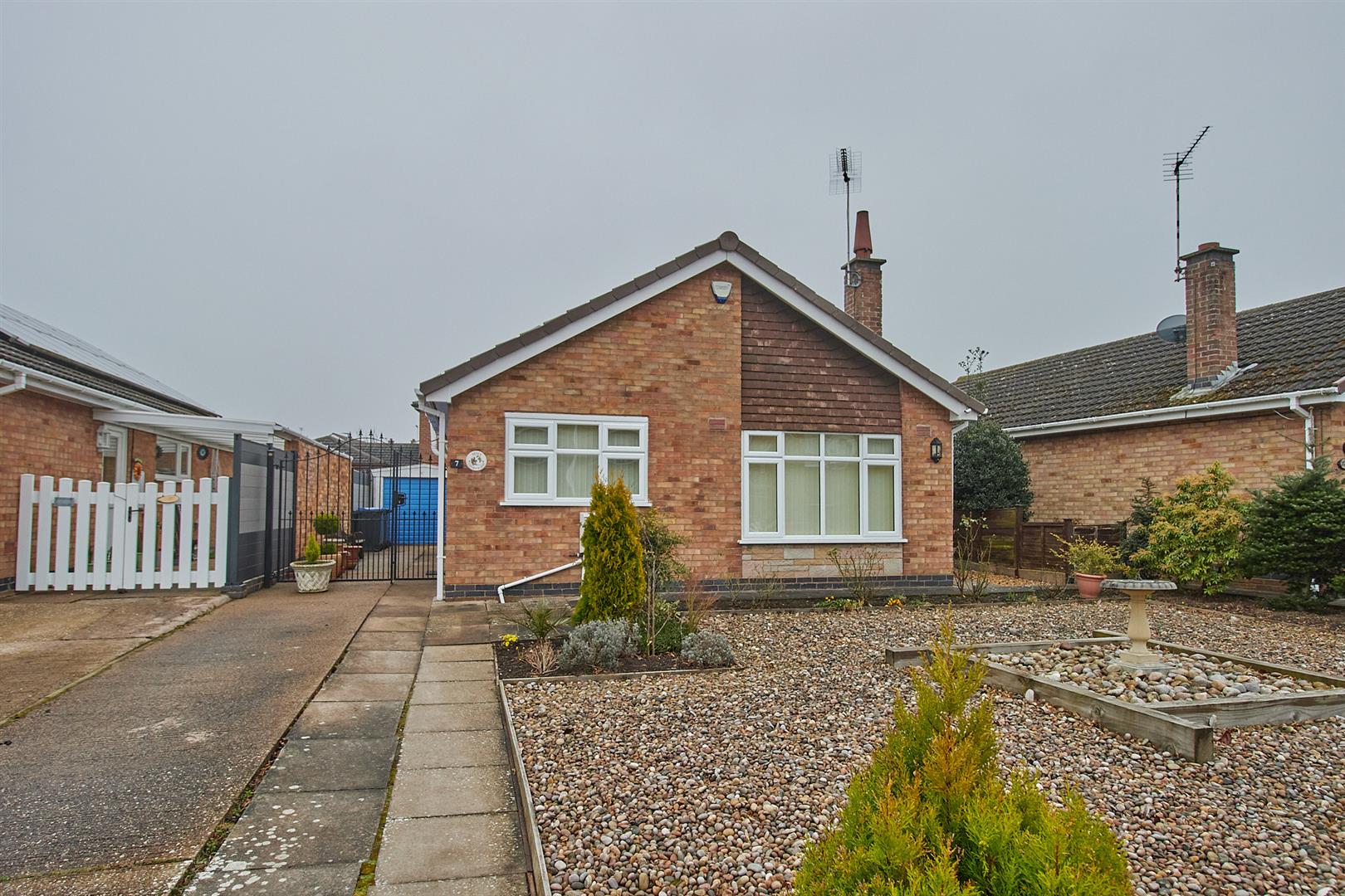 Free property report 7, Wensleydale Avenue, Barwell, Leicester, LE9 8EJ ...