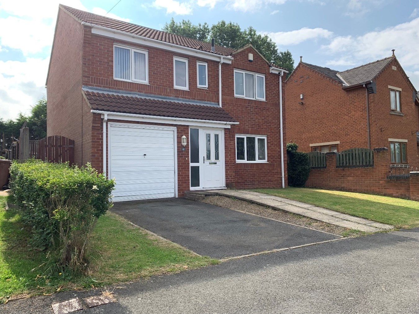 Free property report 12, Sunny Avenue, Upton, Pontefract, WF9 1DJ - Chimnie