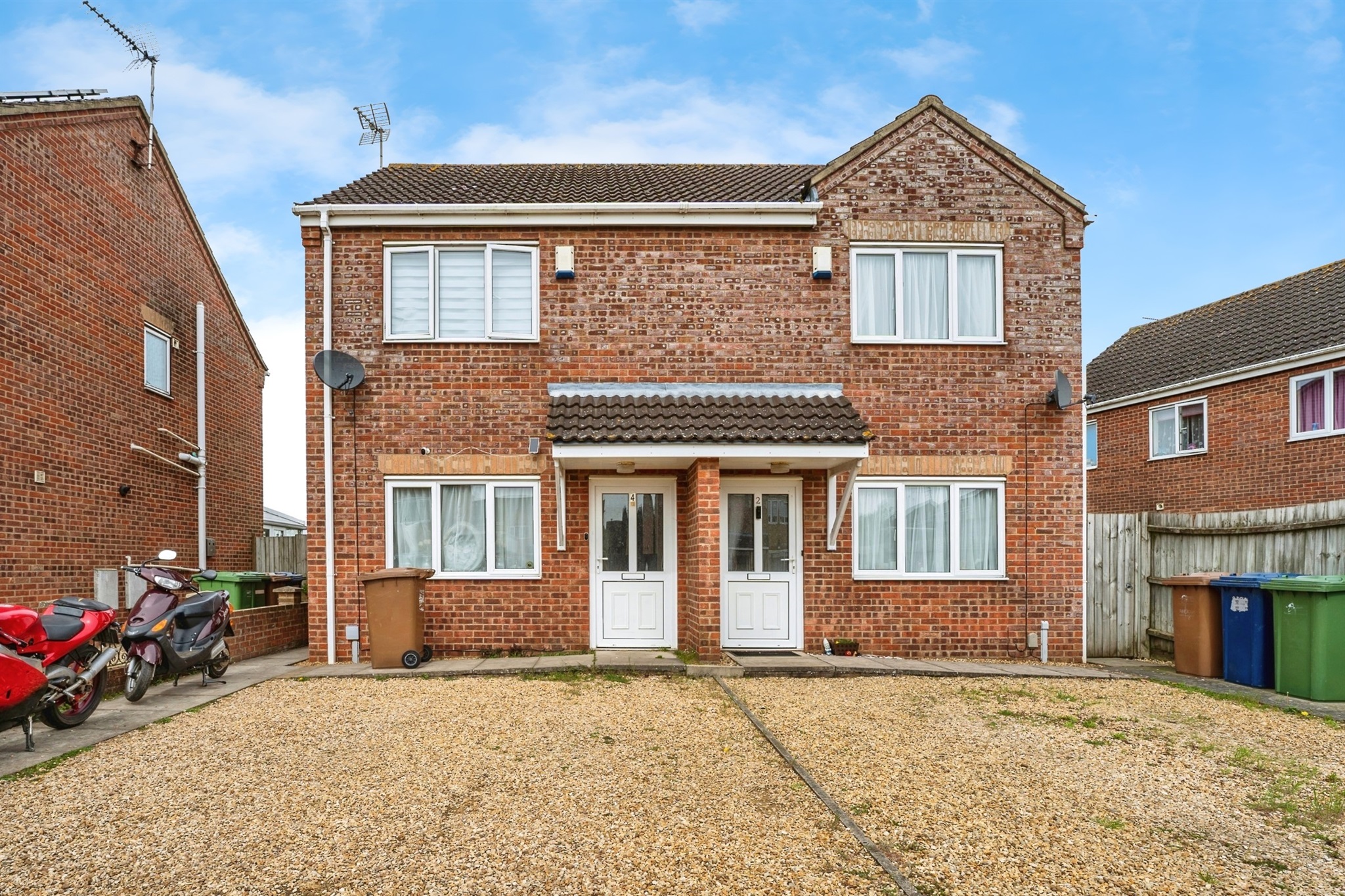 Free property report 4, Myles Way, Wisbech, PE13 3PY - Chimnie