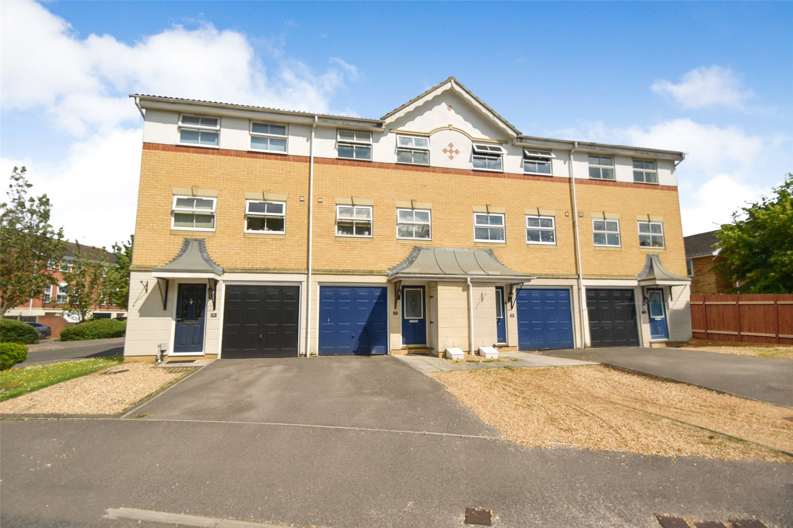 Free property report 17, Old Farm Place, Ash Vale, Aldershot, GU12 5SF ...