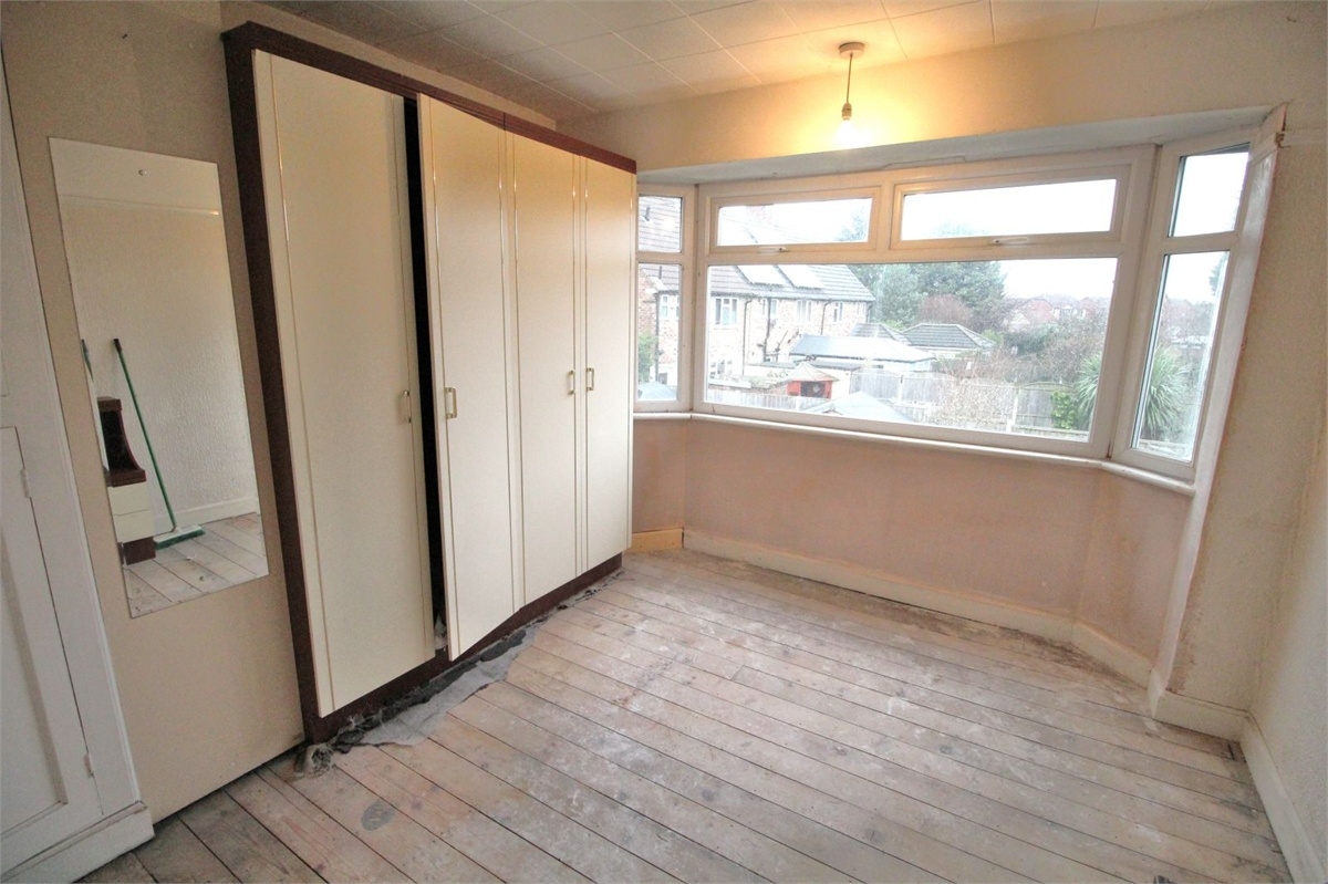 Free property report 45 Woodend Avenue, Hunts Cross, Liverpool, L25 0NY ...