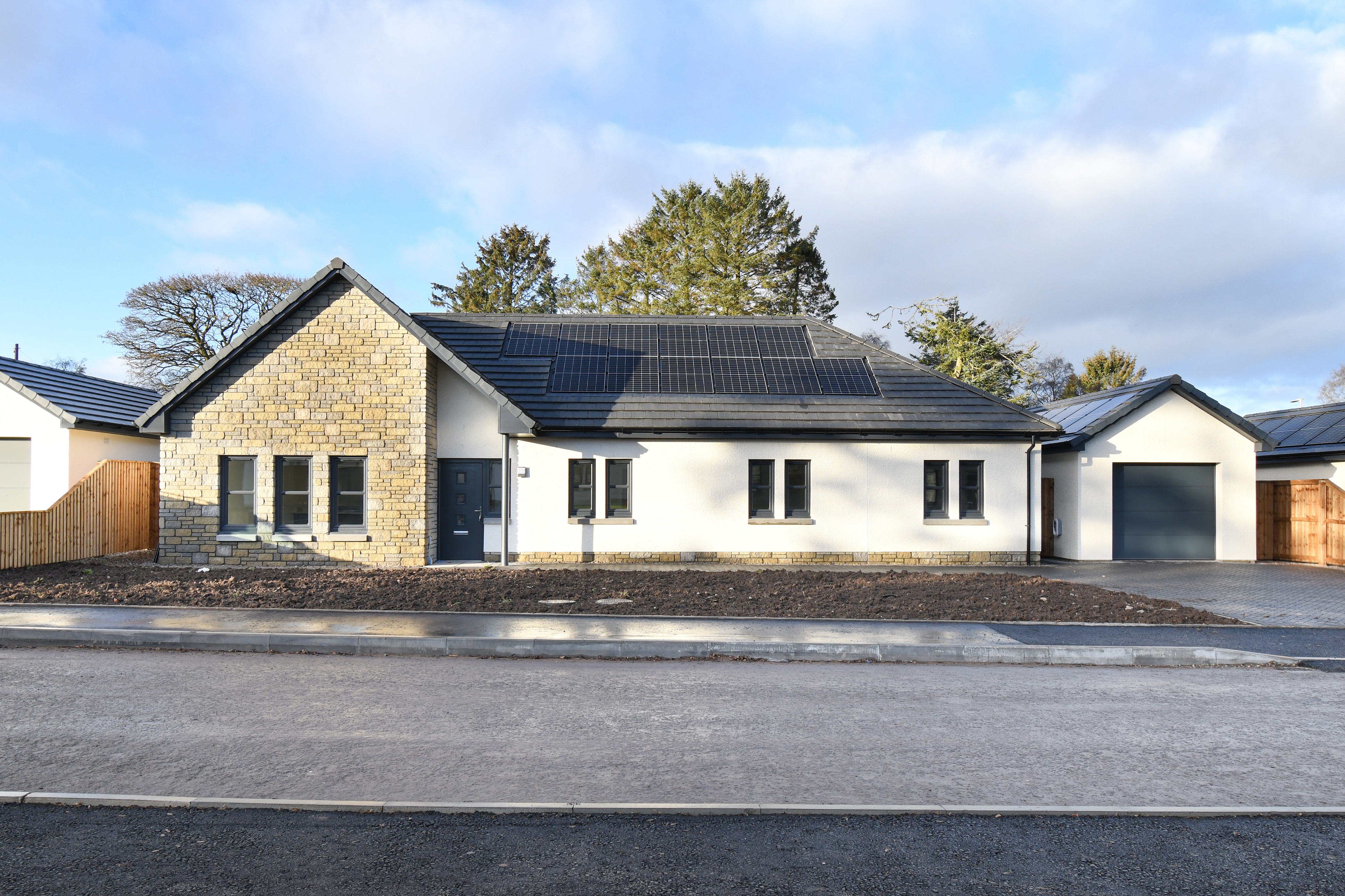 Free property report 2 Brockie Cottage, Monikie, Broughty Ferry, Dundee ...