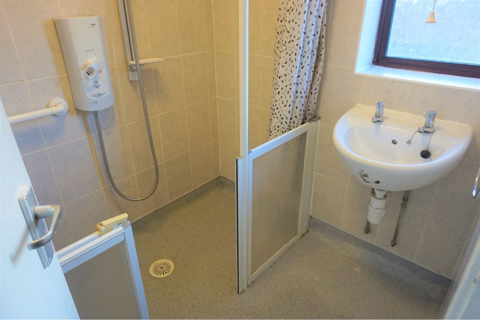 Free property report 68 Leathers Lane, Halewood, L26 0TU - Chimnie