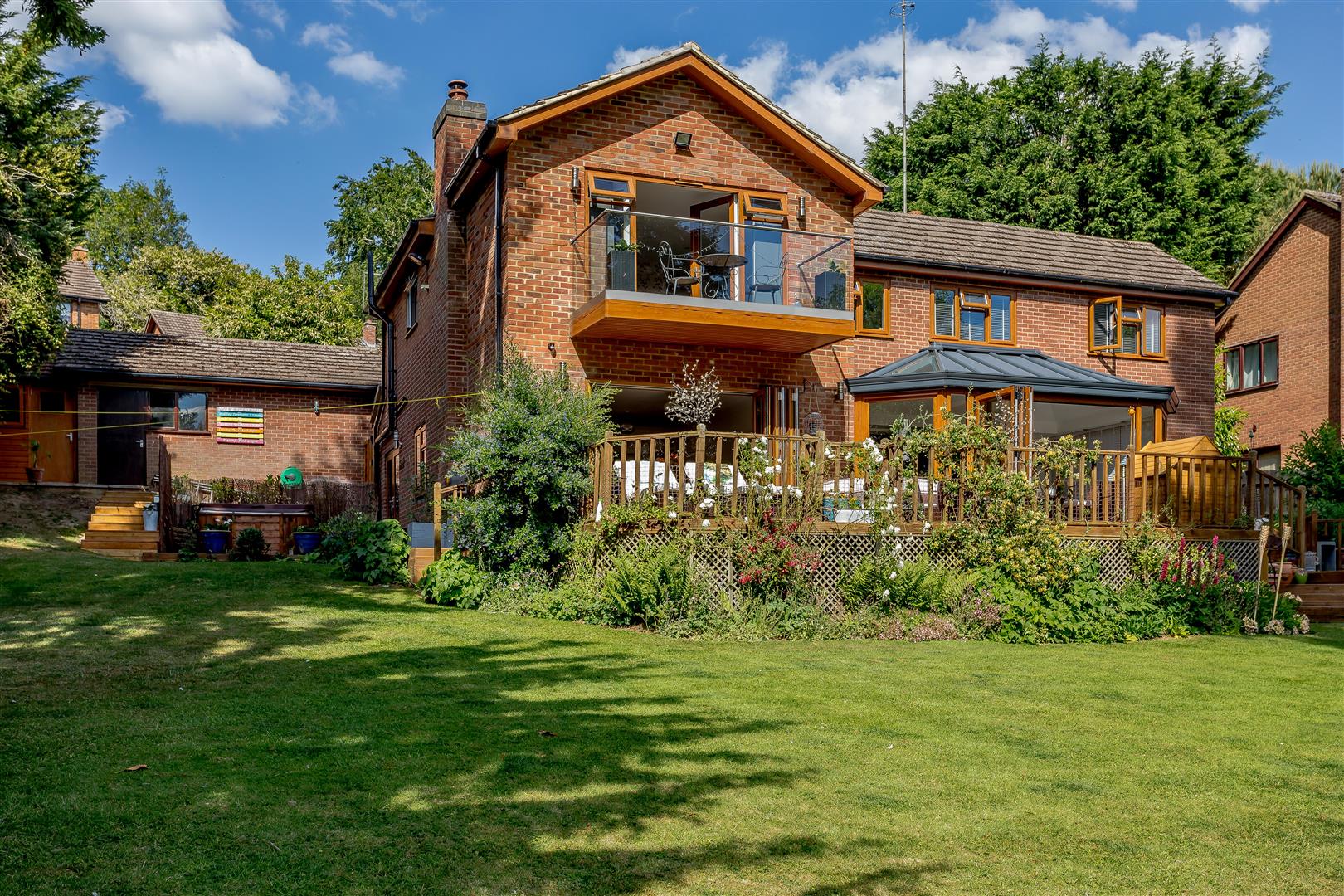 Free property report 7, Clarkes Way, Welton, Daventry, NN11 2JJ - Chimnie