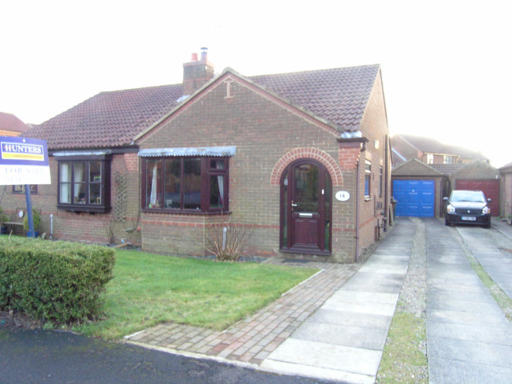 Free property report 14 Laurels Garth, Sheriff Hutton, YO60 6SE - Chimnie