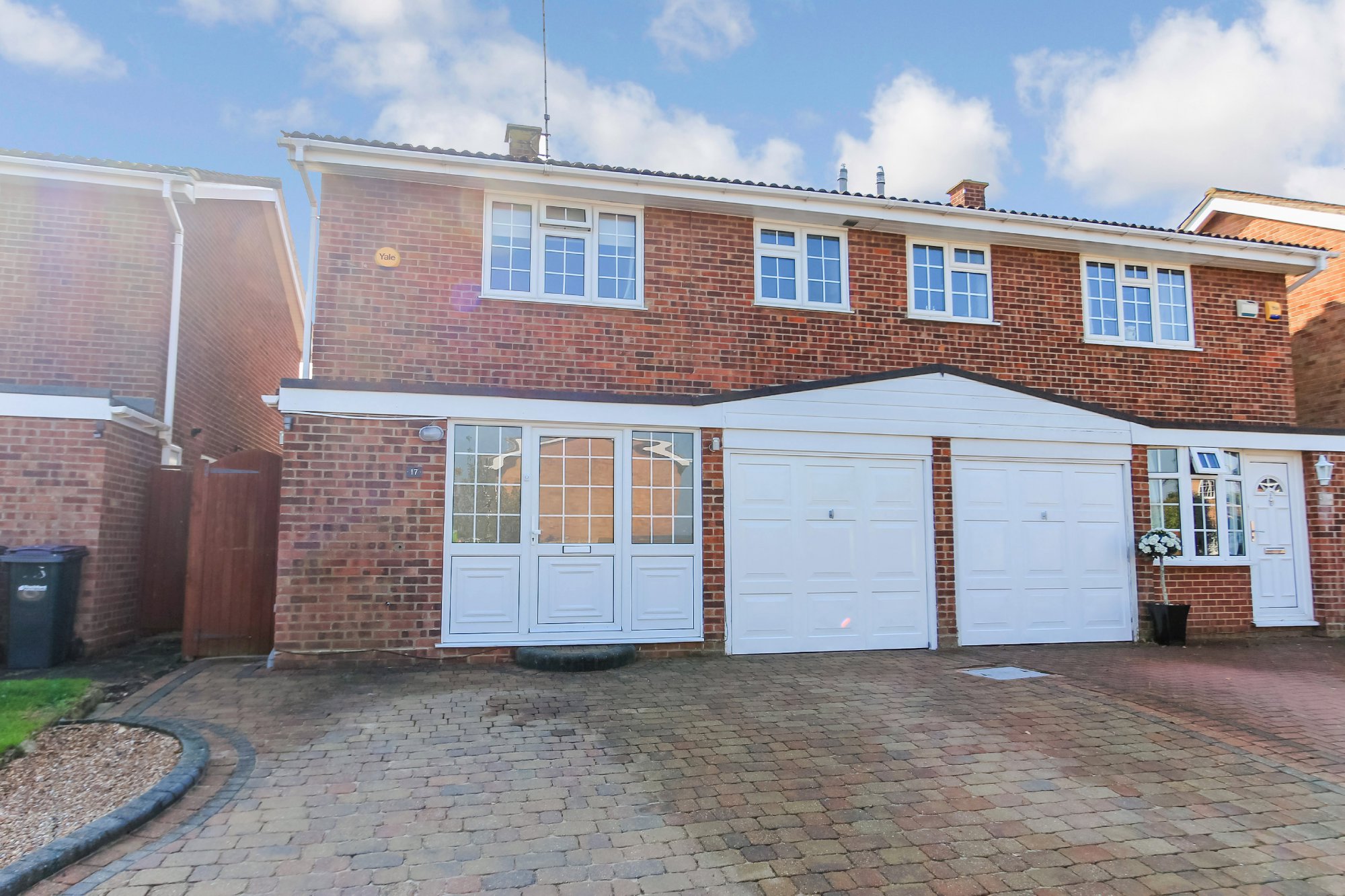 Free property report 17, The Ramparts, Rayleigh, SS6 8PY - Chimnie