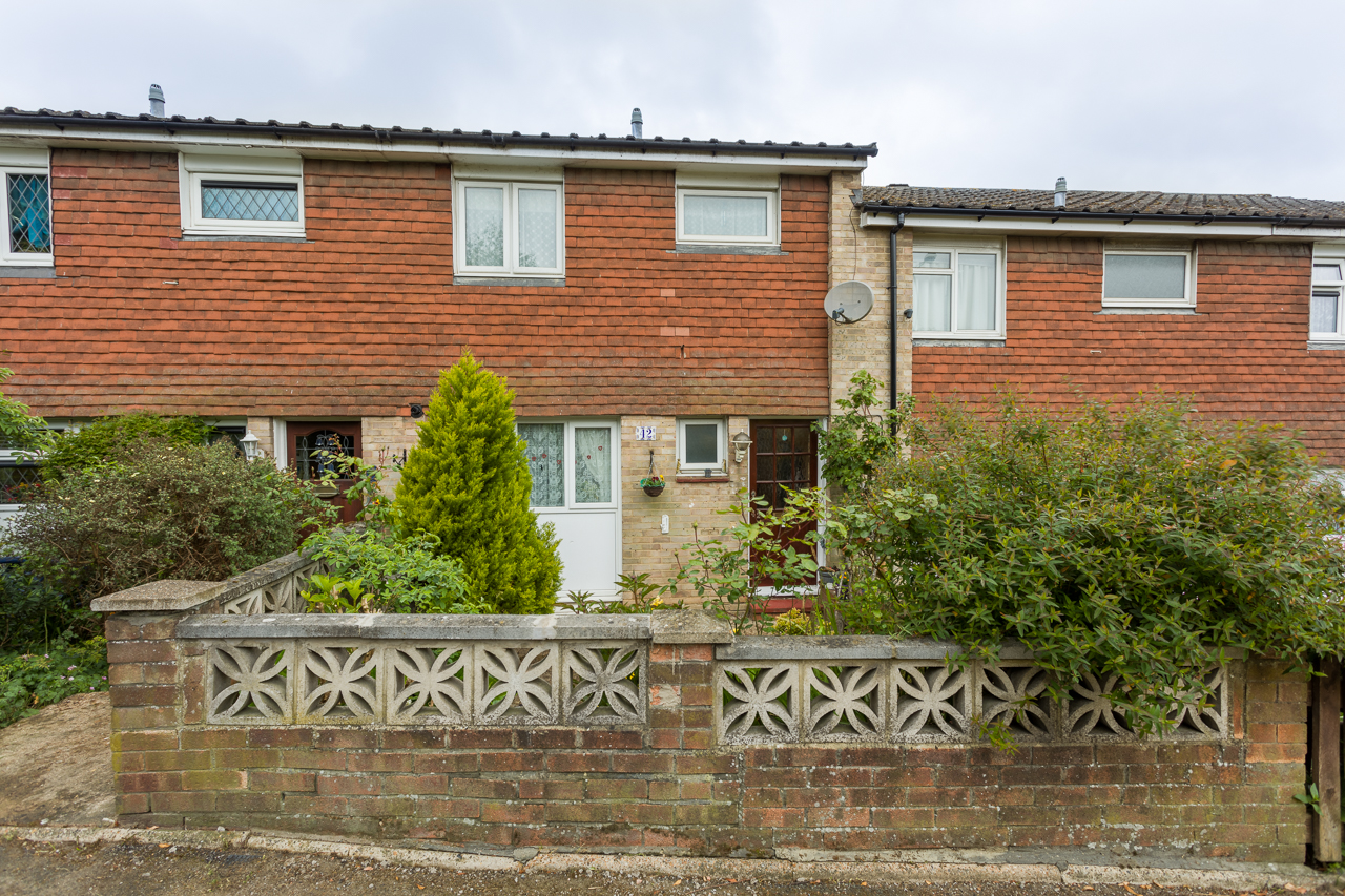 Free property report 42 Liptraps Lane, Royal Tunbridge Wells, TN2 3AA ...