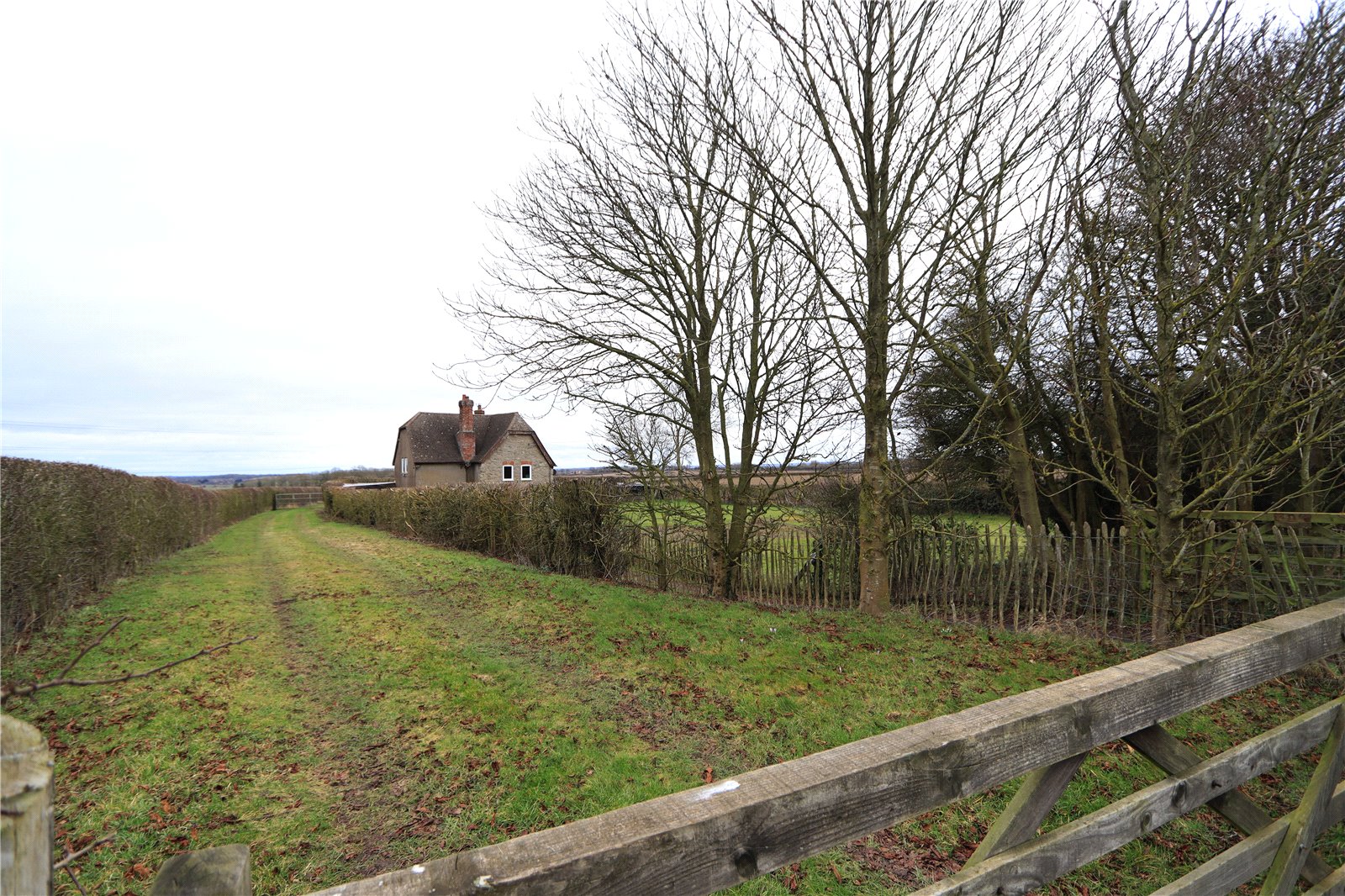 Photos of Turvey Road, Astwood, Newport Pagnell, Bucks MK16 - 63984934 ...