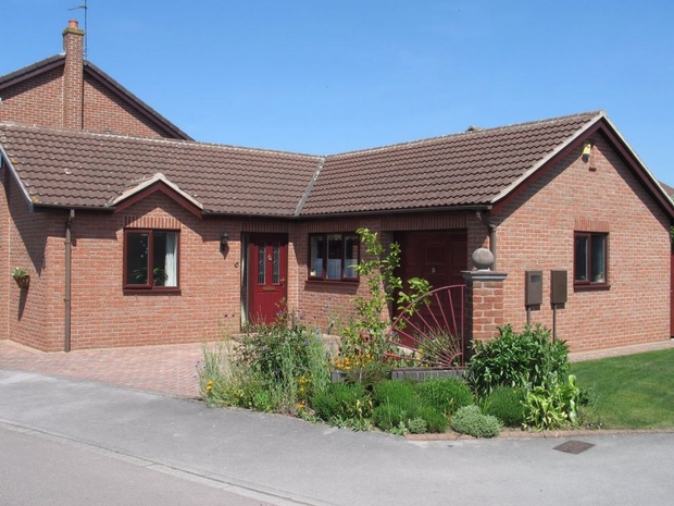 Free property report 7, Gatesbridge Park, Finningley, Doncaster, DN9 ...
