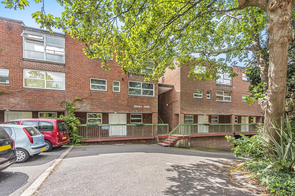 Free property report 15, Russell Court, Oxford, OX2 6JH - Chimnie