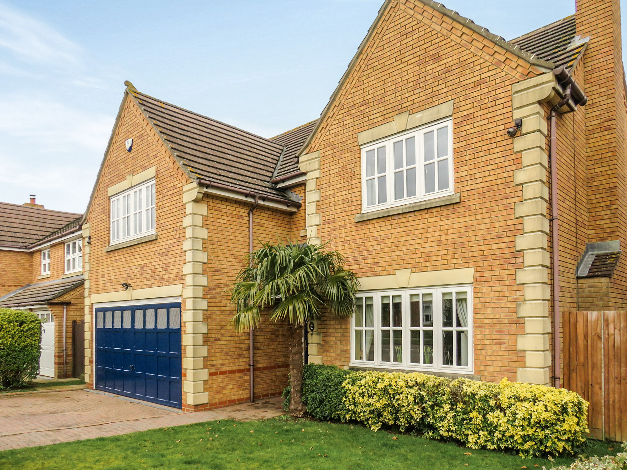 Free property report 16, Braeburn Way, Kings Hill, West Malling, ME19 ...
